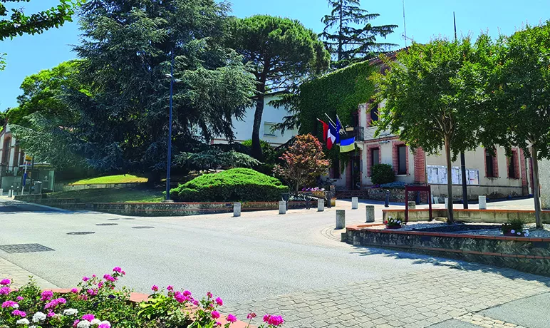 Commune de Cornebarrieu ⋅ Toulouse Mairie Métropole, site officiel.